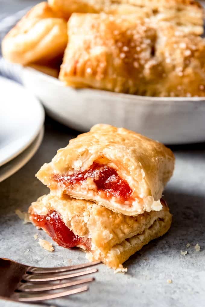 Pastelitos De Queso Y Guayaba