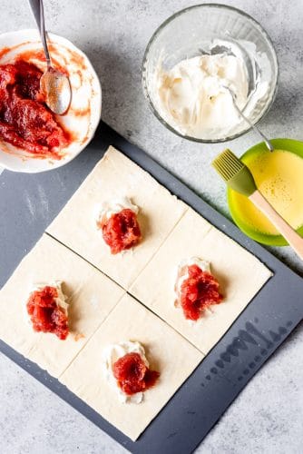 Guava Cream Cheese Cuban Pastries (Pastelitos de Guayaba y Queso ...