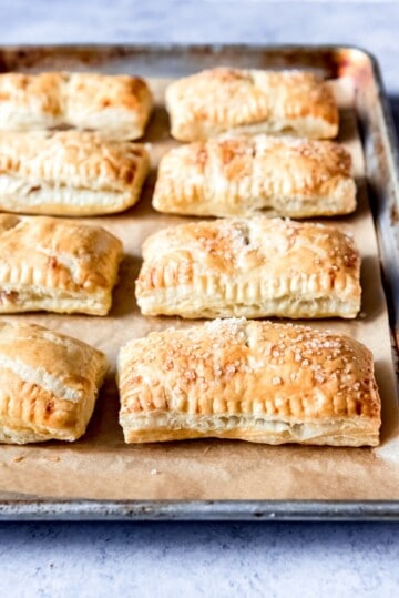Guava Cream Cheese Cuban Pastries (Pastelitos de Guayaba y Queso ...