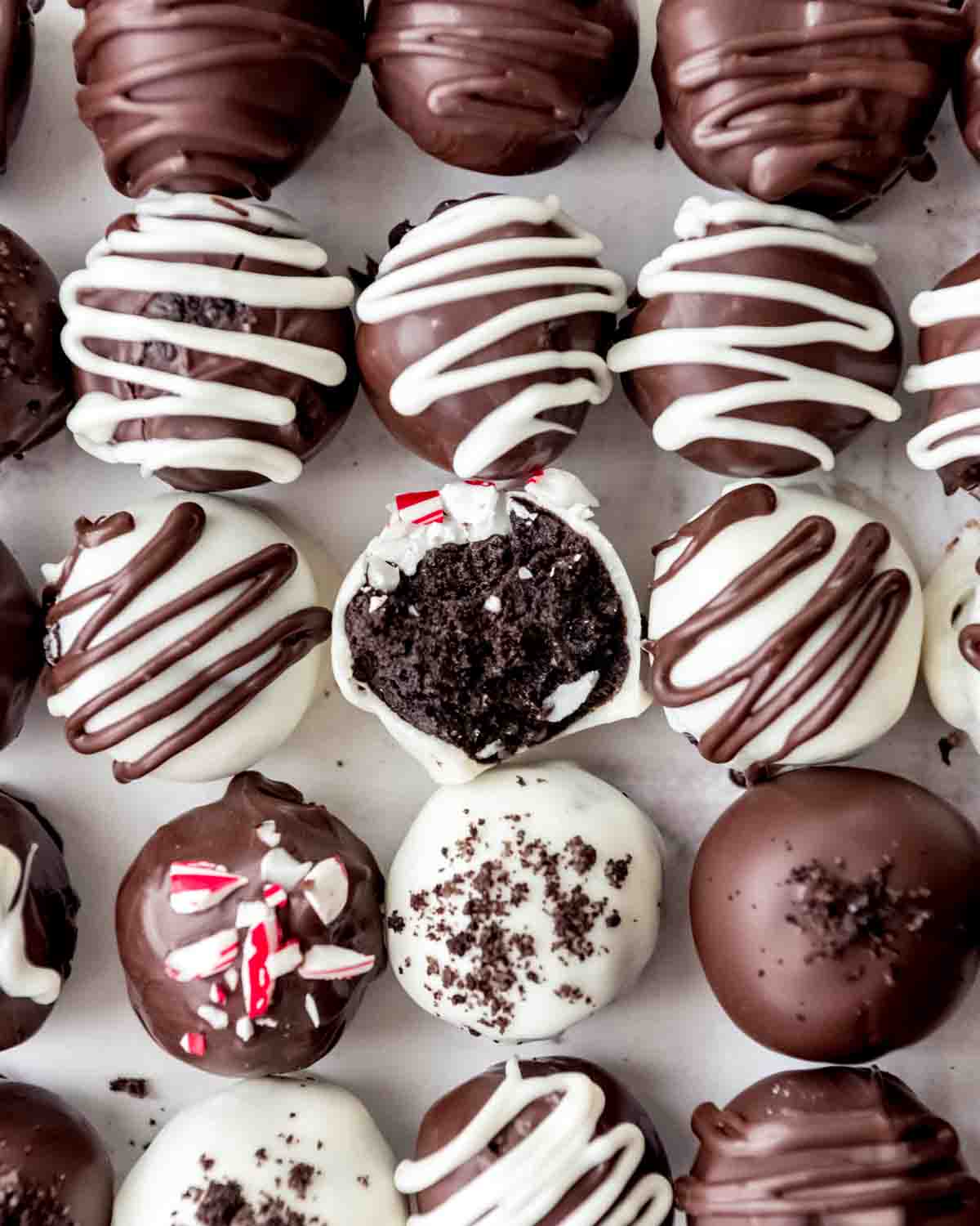 Easy Chocolate Oreo Balls (aka Oreo Truffles) - House of Nash Eats