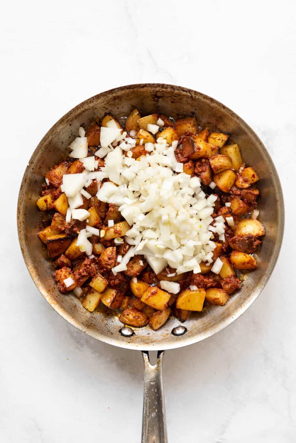 Easy Chorizo con Papas Recipe - House of Nash Eats