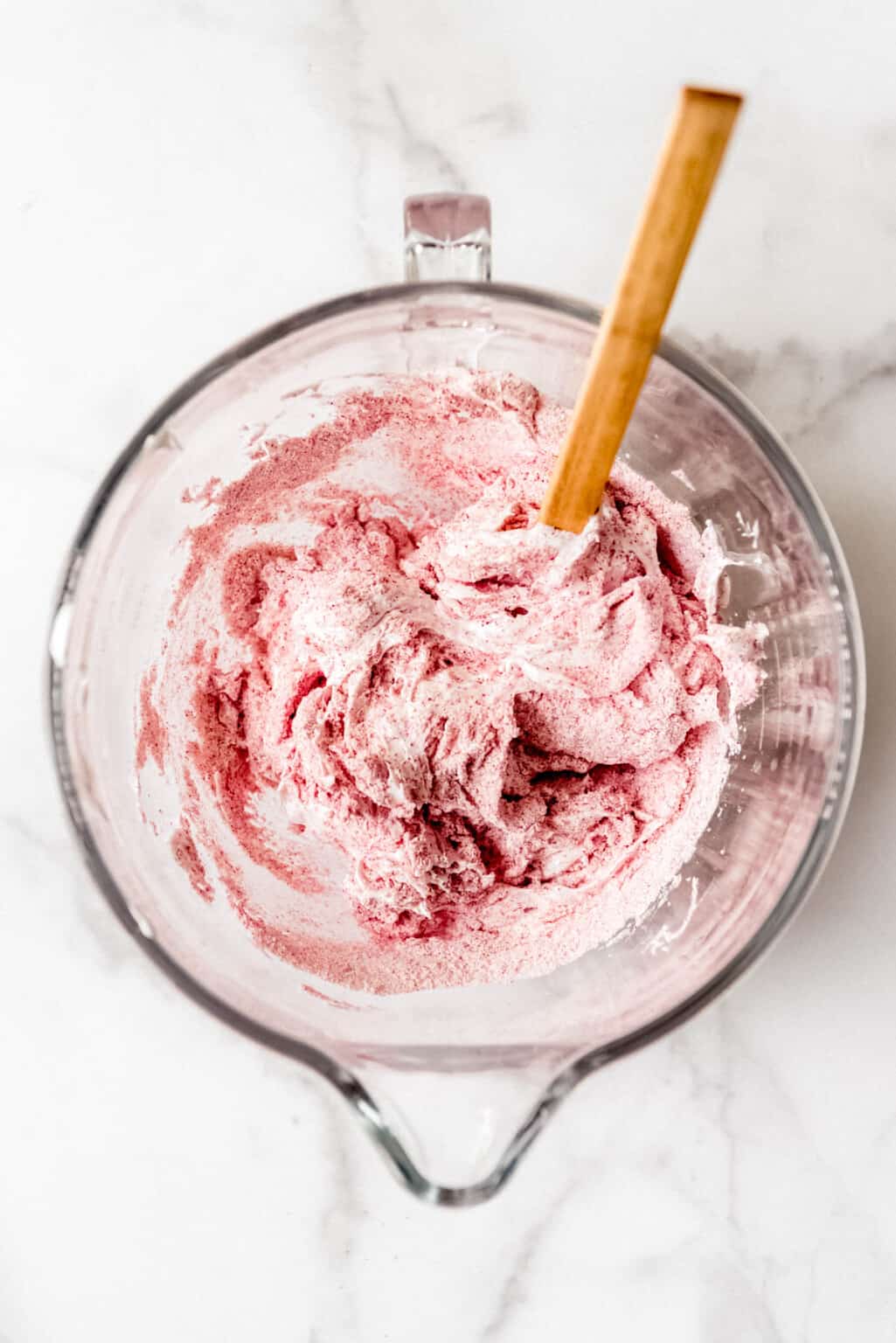 Raspberry Macarons - House of Nash Eats