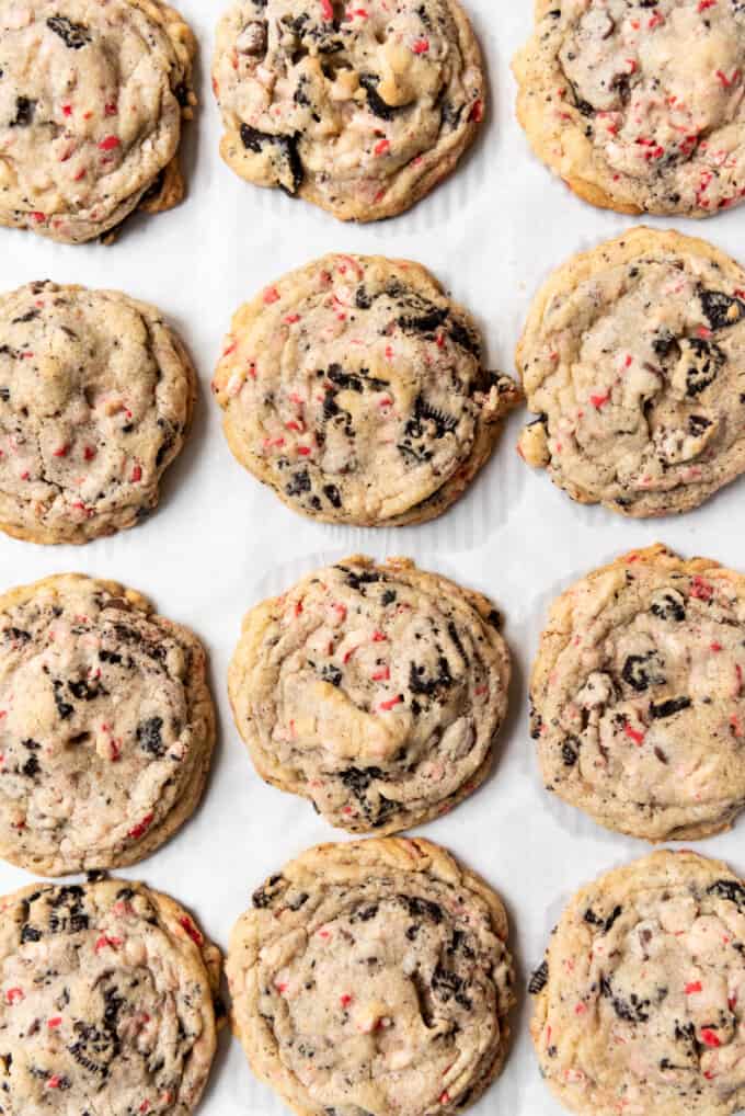 Easy Peppermint Oreo Cookies - House of Nash Eats