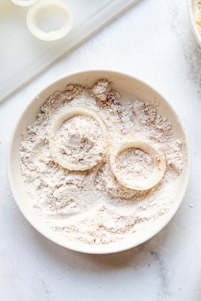 Crispy Homemade Onion Rings Recipe - House of Nash Eats