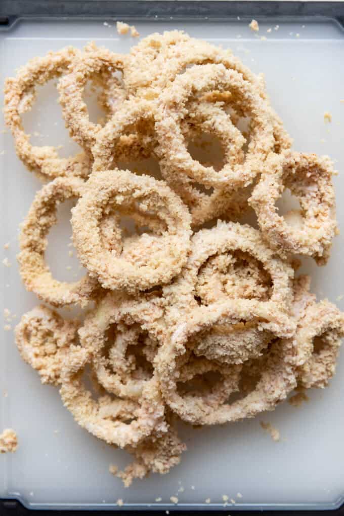 Crispy Homemade Onion Rings Recipe - House of Nash Eats