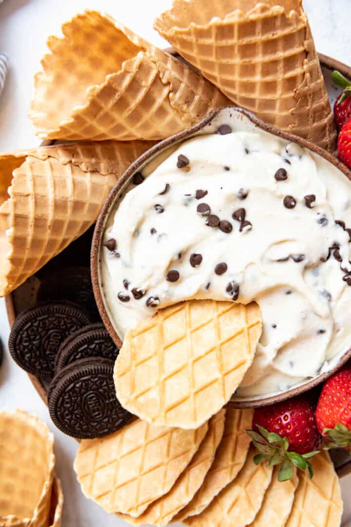 Easy Cannoli Dip Recipe - House of Nash Eats