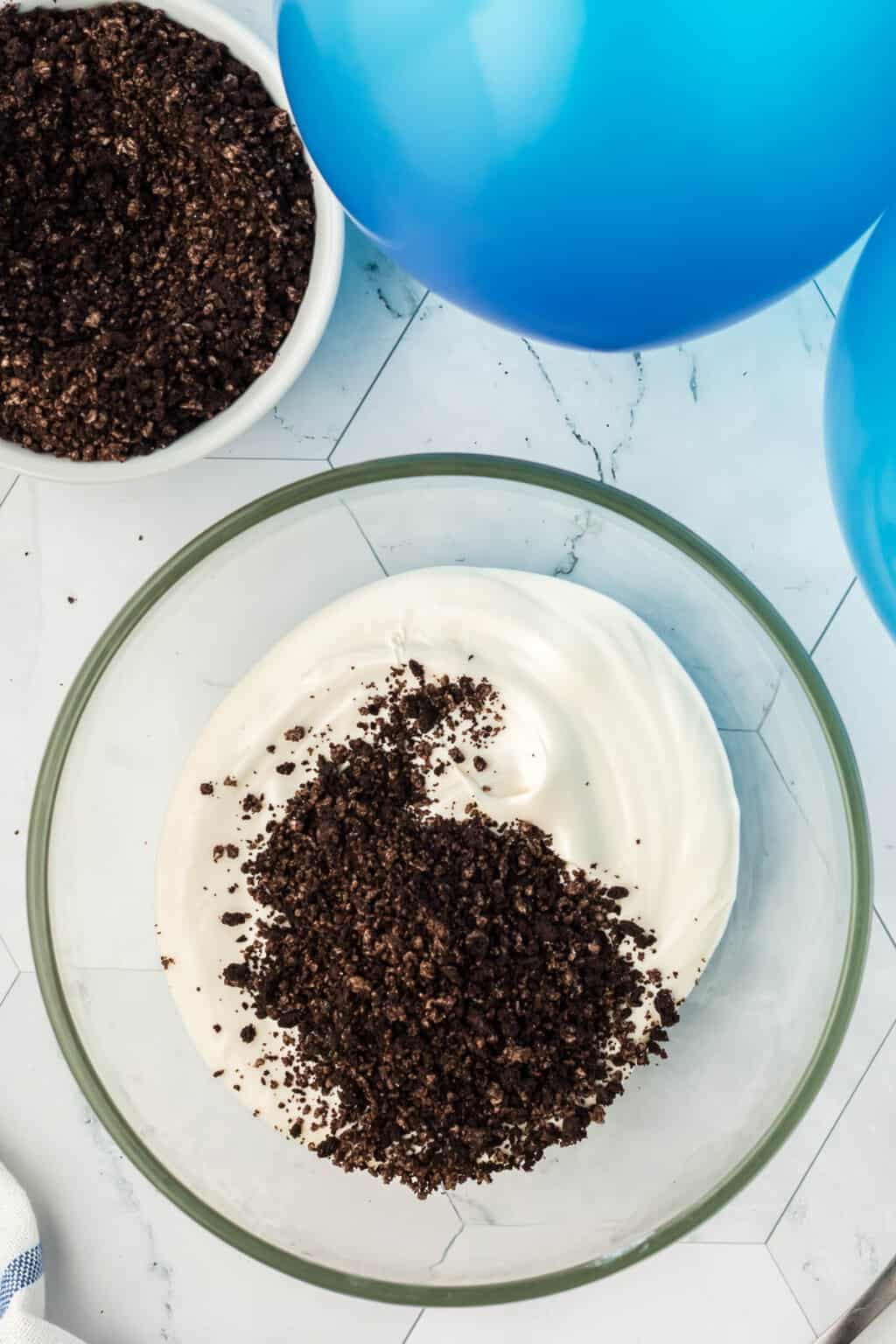 How to Make Oreo Balloon Bowls - House of Nash Eats