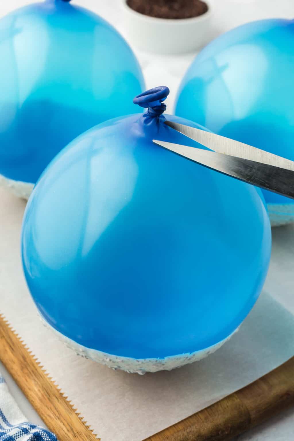 How to Make Oreo Balloon Bowls - House of Nash Eats