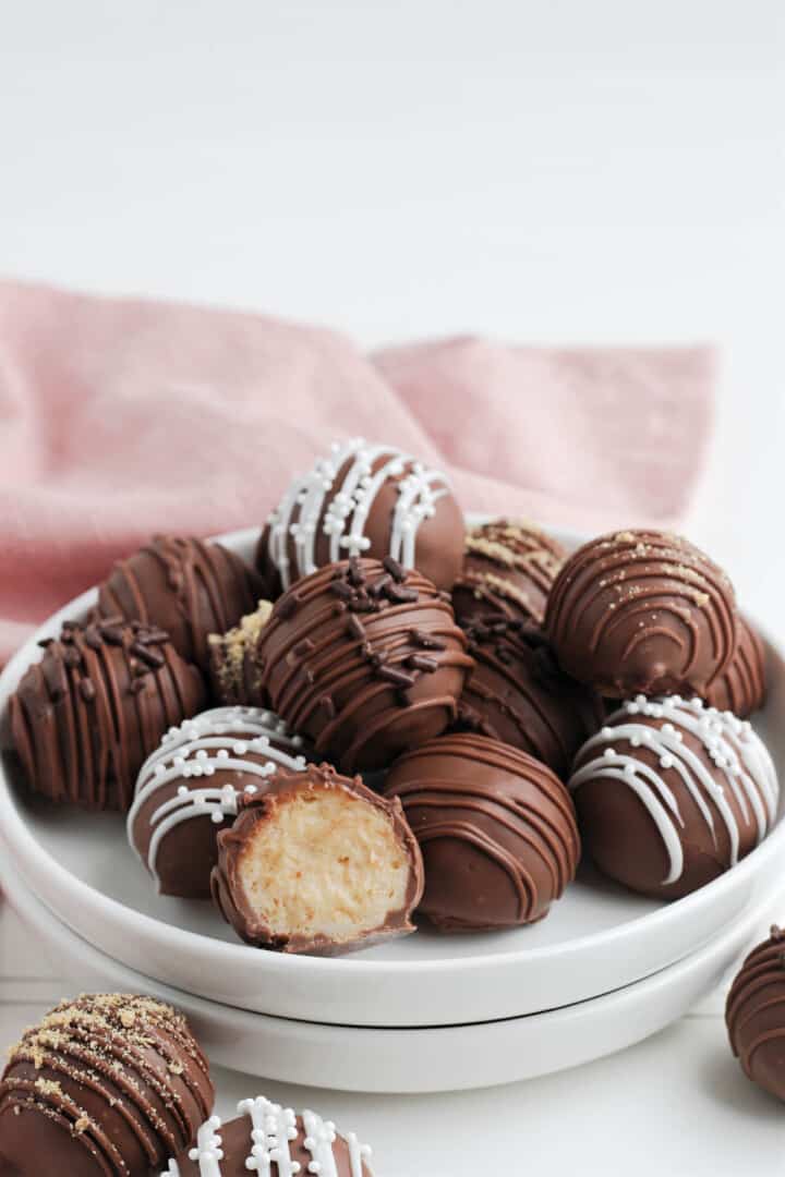 Easy Chocolate Cheesecake Truffles - House of Nash Eats