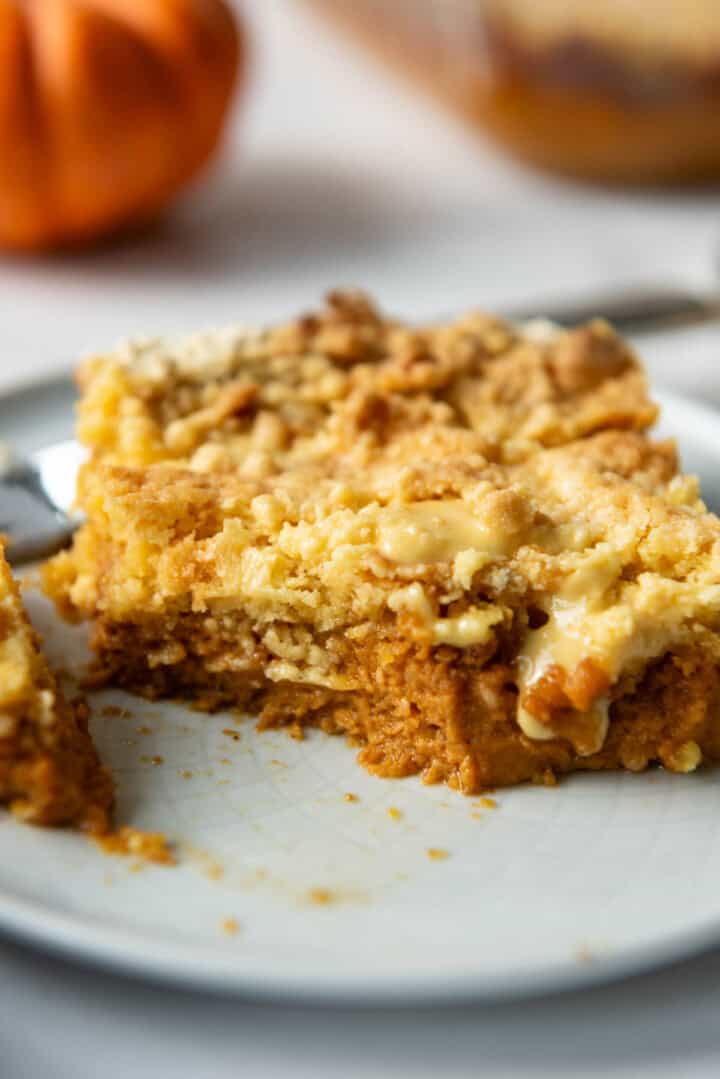 Easy Pumpkin Dump Cake - House of Nash Eats